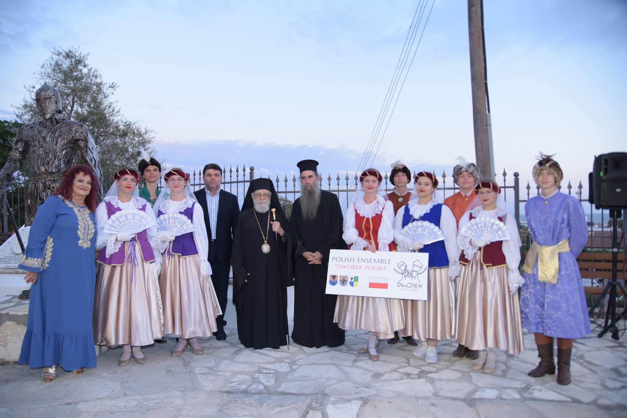 ΑΓΙΑ ΝΑΠΑ: Τελέστηκαν τα εγκαίνια ανάπλασης της Μεσαιωνικής Πλατείας ...