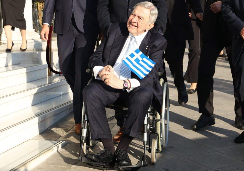 Έφυγε από τη ζωή ο τέως βασιλιάς Κωνσταντίνος - Famagusta News