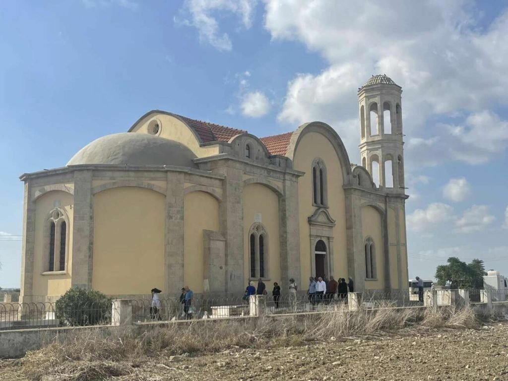 Παραδόθηκε η εκκλησία του Προφήτη Ηλία στο κατεχόμενο χωριό Στύλλοι ...